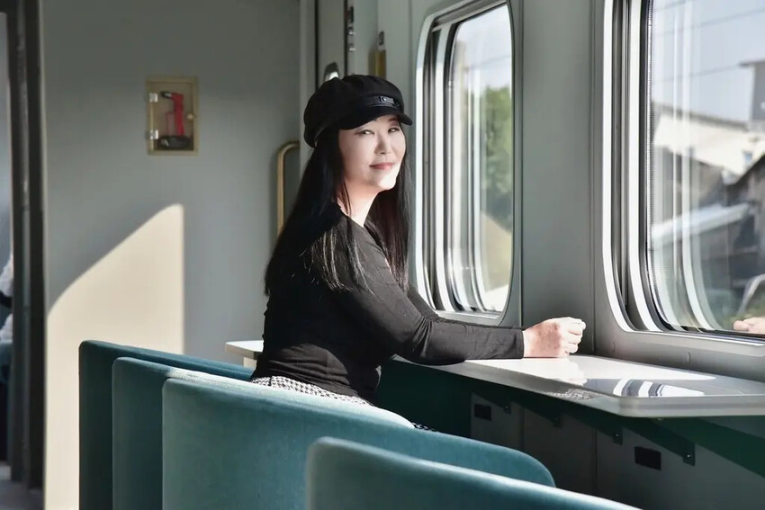 海風號開箱｜全台首輛甜點觀光列車 打造夢幻湖水綠車廂 列車特色與票價搶先看 雄獅旅遊獨家販售|旅遊|WalkerLand窩客島