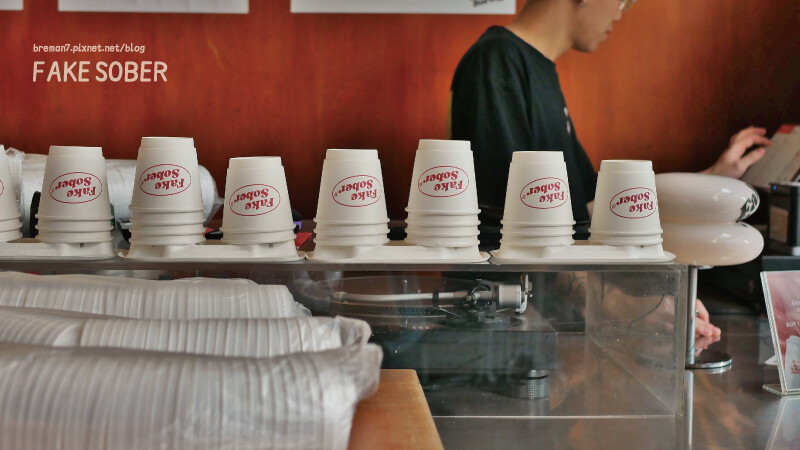 《台北信義》Fake Sober│明星出沒信義區早咖夜酒的潮人聚集地|美食|WalkerLand窩客島