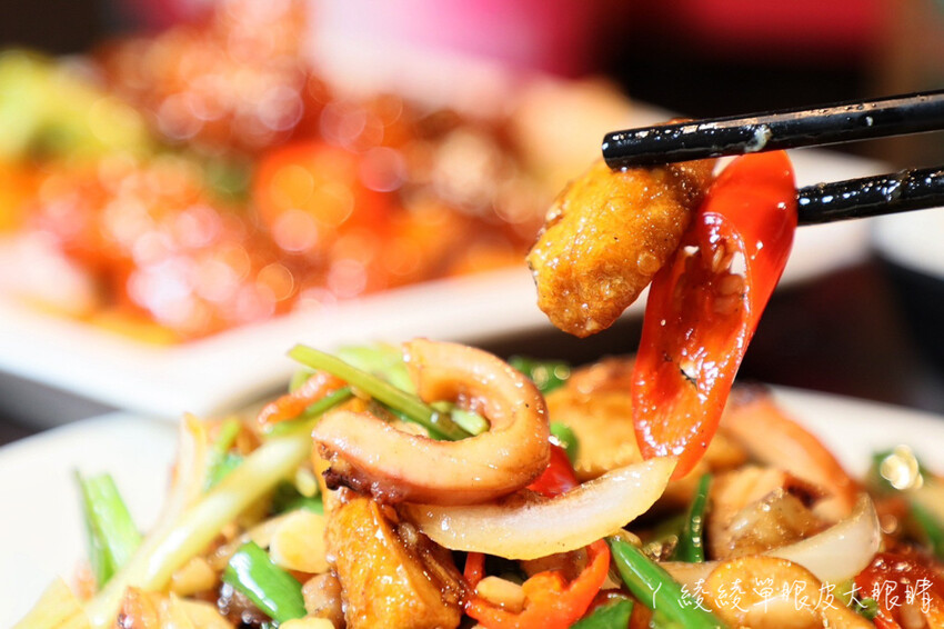 新竹快炒店推薦金鶴呷熱炒！平價好吃CP值高的熱炒店，有包廂唱歌跟兒童遊戲間|美食|WalkerLand窩客島