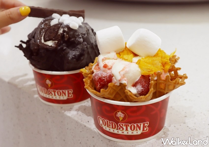 KitKat冰淇淋一定要吃到！COLD STONE強勢推出「酷黑騎士」黑色冰淇淋，首次登場「極黑甜筒」讓冰淇淋控手刀發IG限時動態。|美食|WalkerLand窩客島